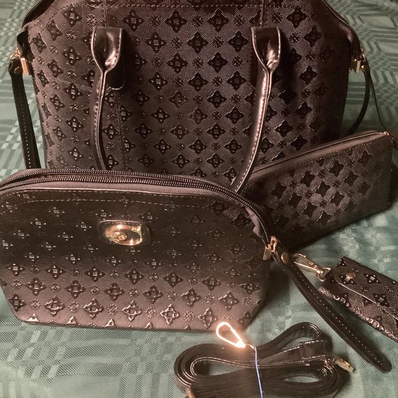 Bags | No Name Brand Handbag Set | Poshmark